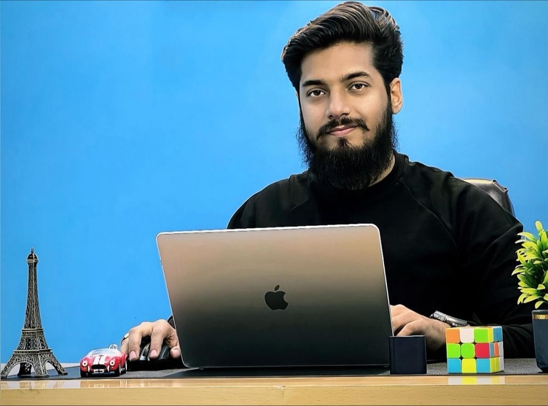 Top 10 SEO Experts in Pakistan [2026] - The Real SEO Champions